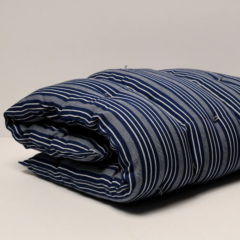 Mattress topper - Navy Stripes