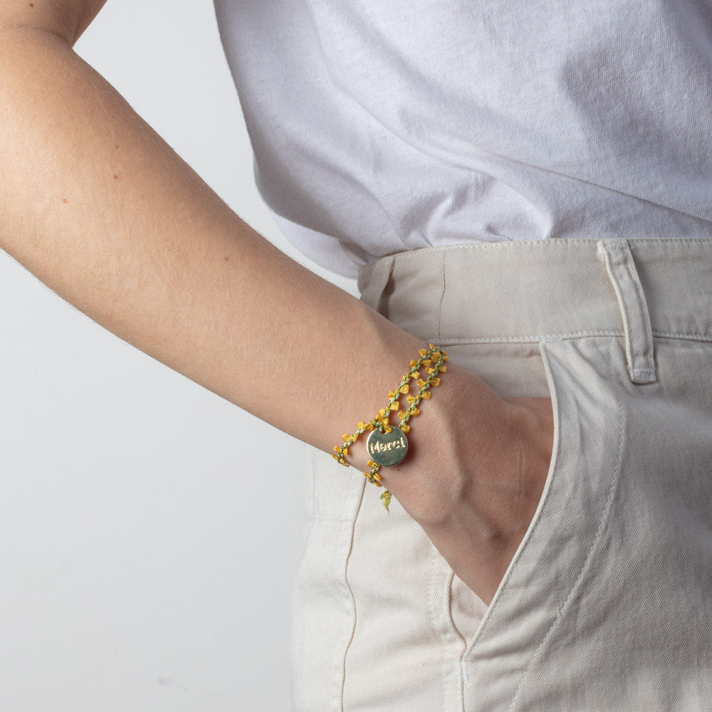 Merci - Bracelet médaille Jardin - Fleur Jaune - Bijoux – Merci Paris
