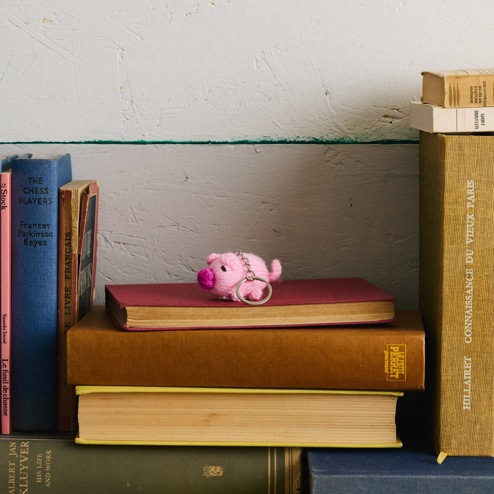 Merci knitted key ring - Pig