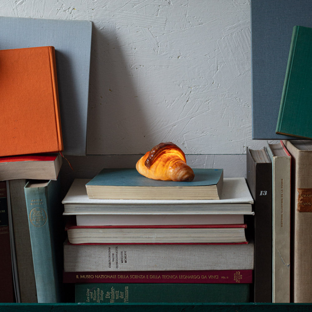 Lampe Croissant – Merci Paris