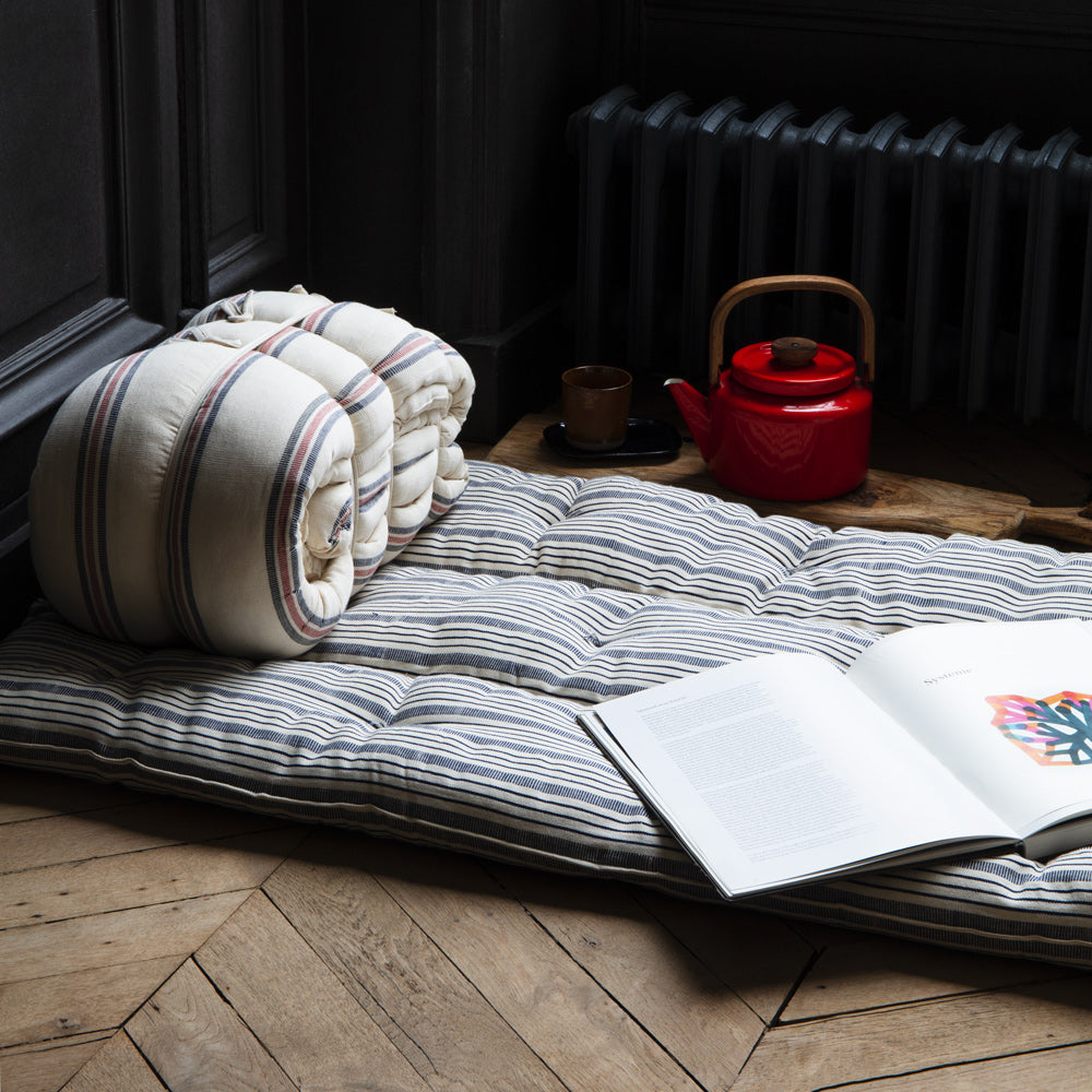 Mattress topper - Striped Blue