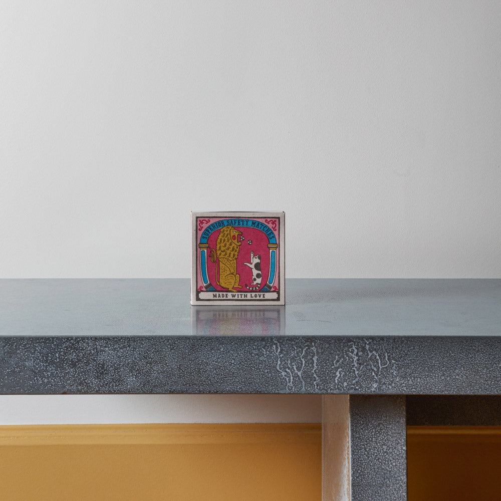 Box of 150 large matches - Lion Cat